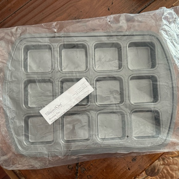 Pampered Chef | Kitchen | Brand New Pampered Chef Brownie Bite Pan New ...